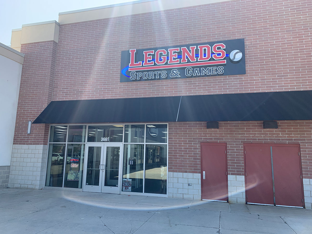 legendsgaming@lbcsports.com
